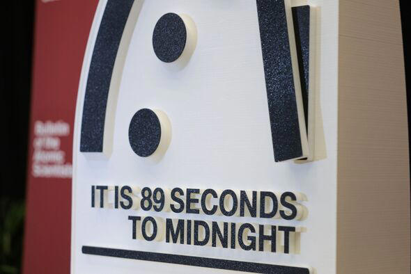 Doomsday Clock explained as scientists to make end of the world ...