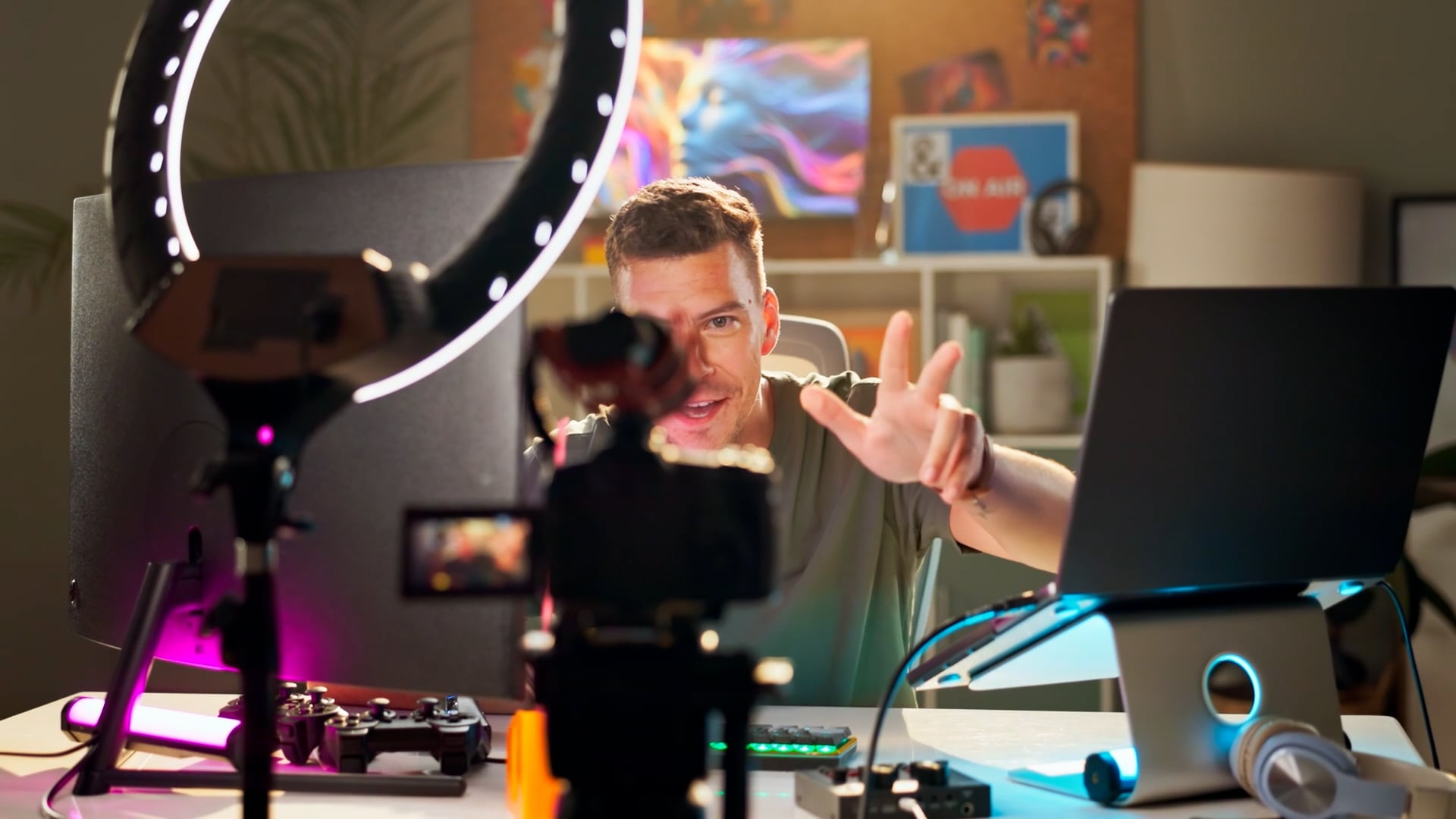 TikTok's Social Security strategy: claim at 62 and invest it - advisers ...