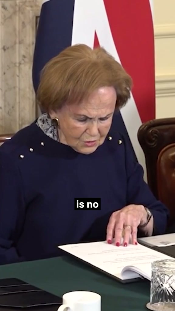 Holocaust survivor warns cabinet of rise of antisemitism