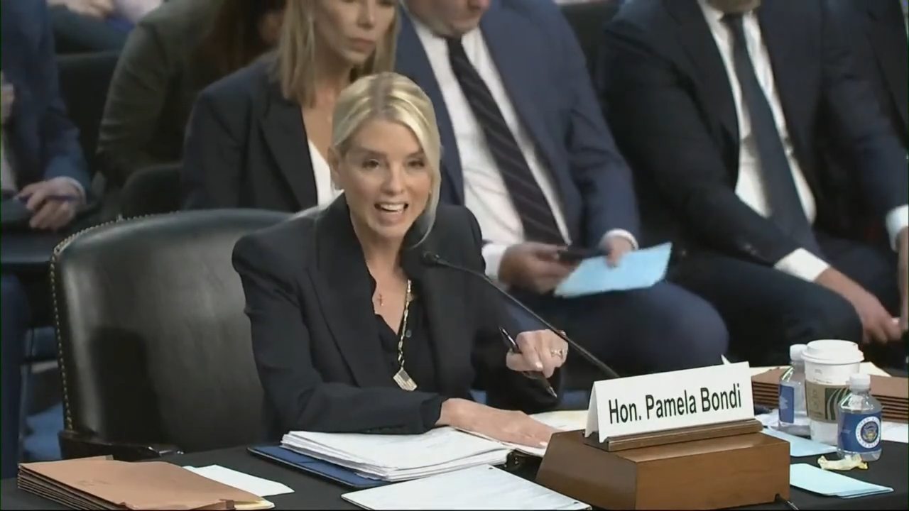 'Don't you ever challenge my integrity!': Noisy Pam Bondi roars at ...