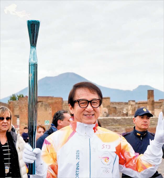 Olympic flame arrives in Cortina for first dual-cauldron Winter Games