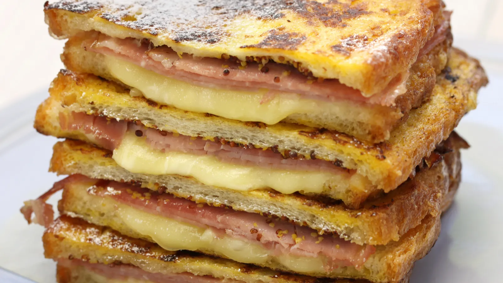 Inside 7 restaurant chains, Monte Cristo sandwiches land as a crispy ...