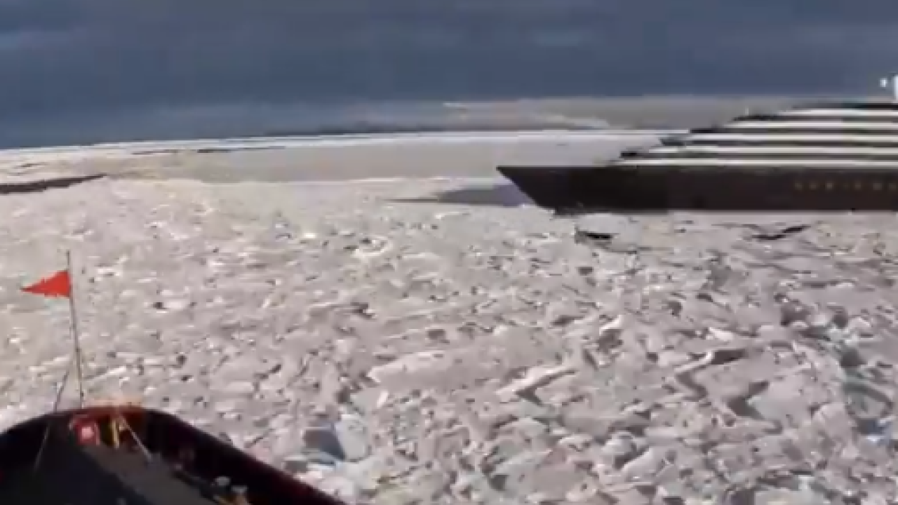 Επιχείρηση διάσωσης παγιδευμένου κρουαζιερόπλοιου στην Ανταρκτική ...