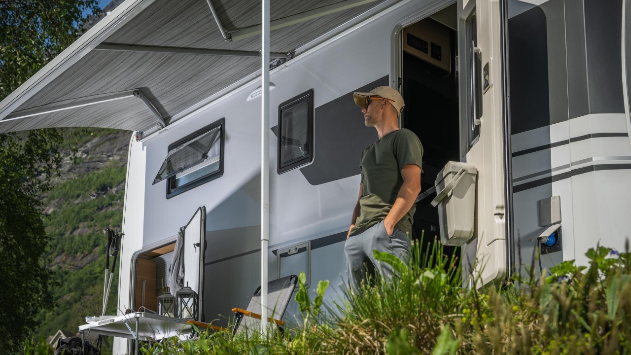 11 tiny homes you can click to buy today and move into next month