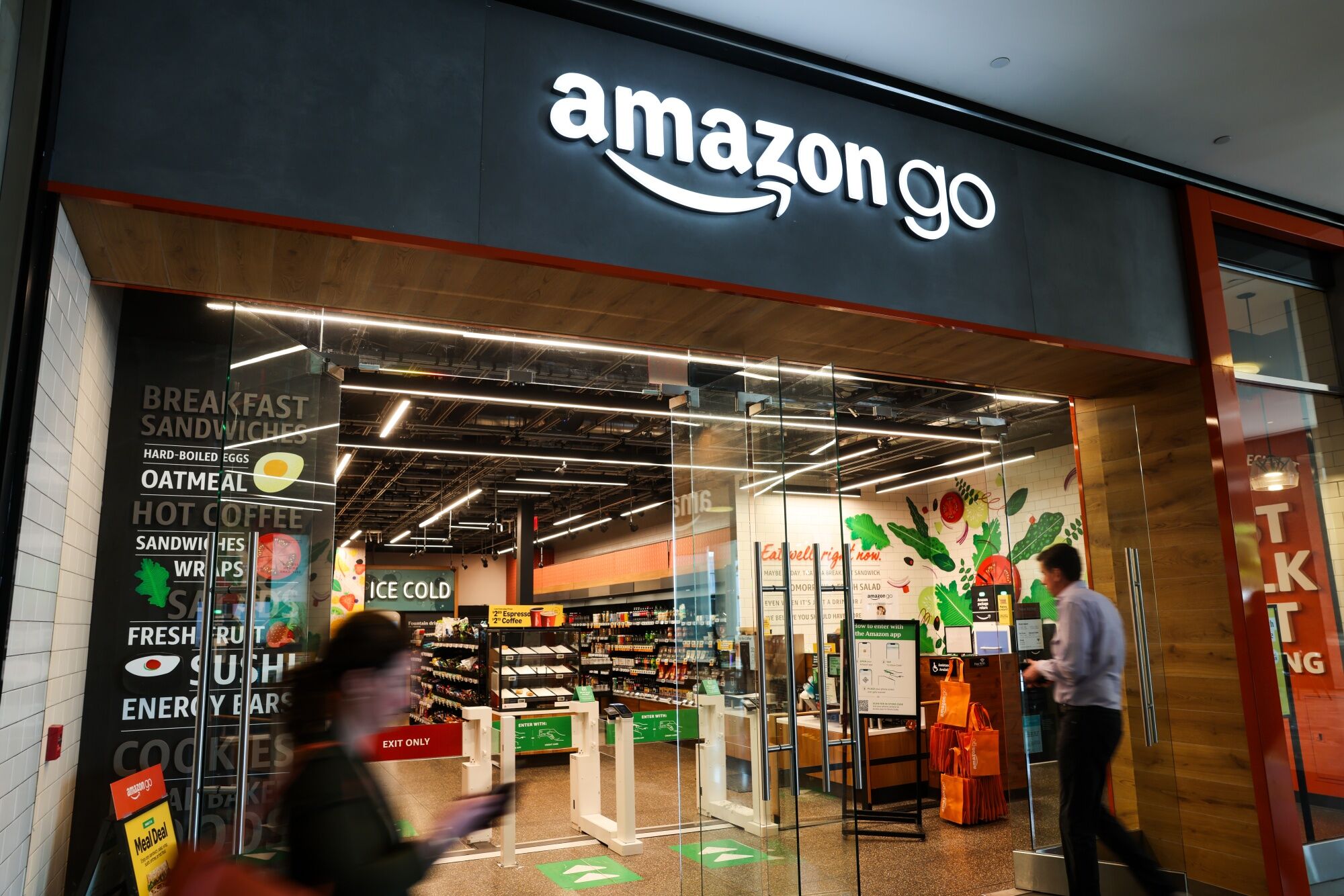 Amazon is closing its Fresh grocery, Go convenience stores