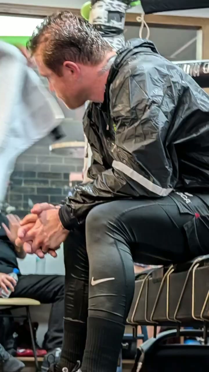 The work ethic of a champion. Never complacent. Never settling. 👑 Canelo 🇲🇽