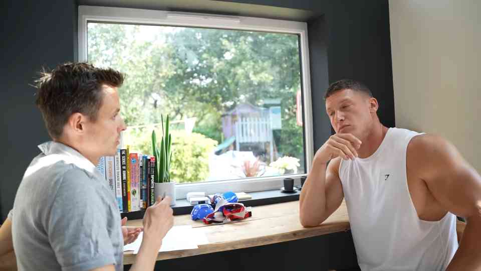 Bodybuilder takes a professional athlete medical test - and nearly ...