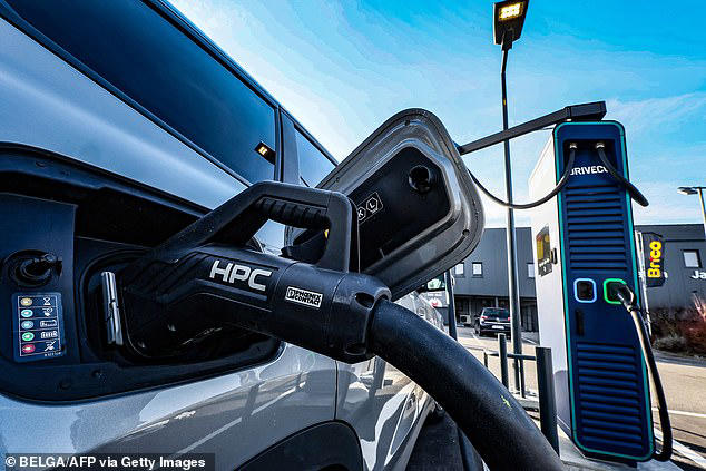 Used electric cars now offer buyers the lowest lifetime cost of ...