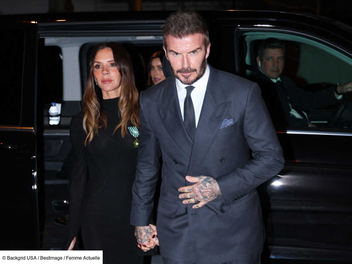 Victoria Beckham décorée par Rachida Dati : sa robe noire semi ...