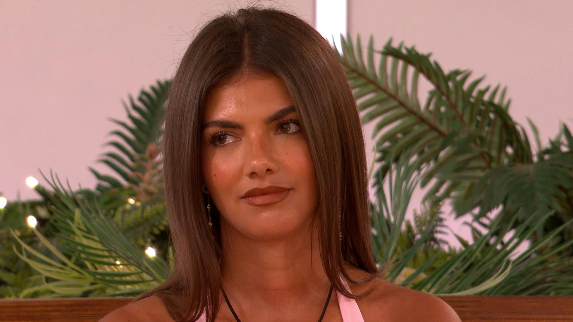 Love Island All Stars: What happened between Samie Elishi and Lucinda ...