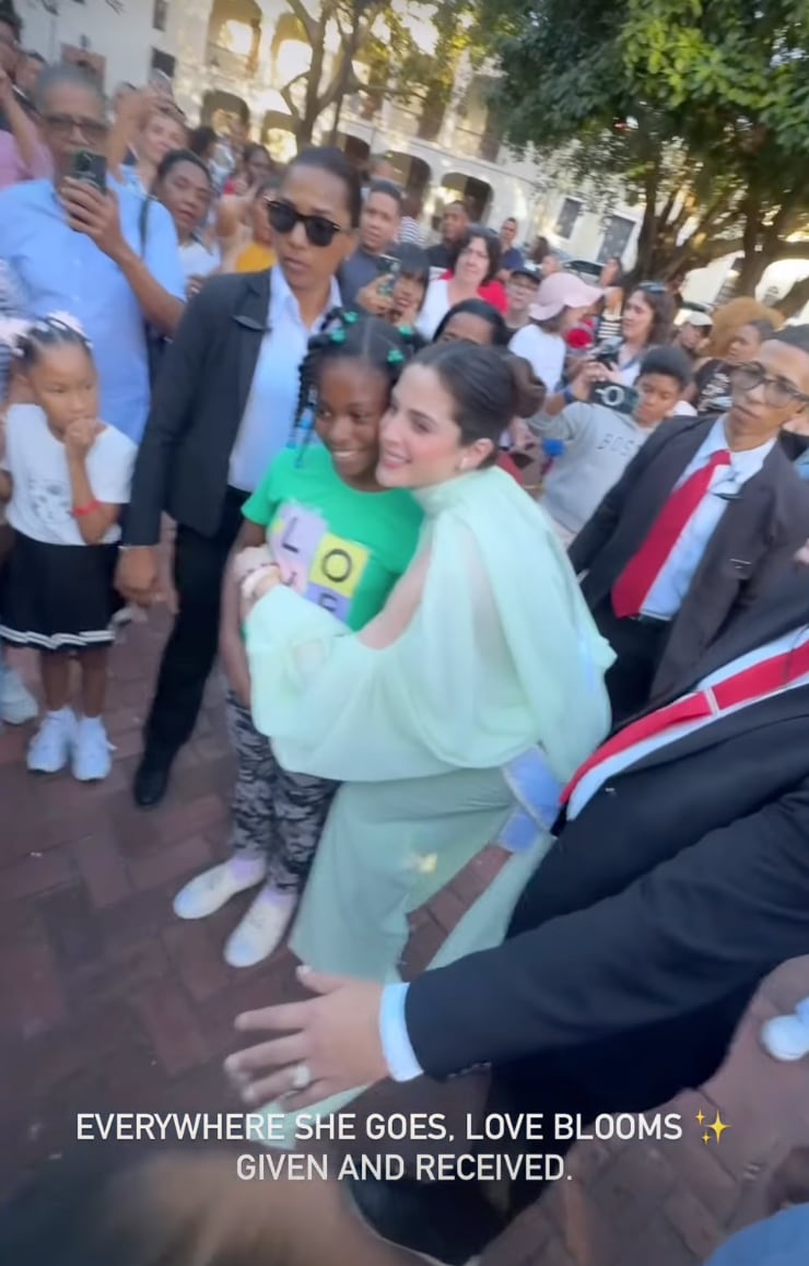 Miss Universe 2025, Fátima Bosch, learns how to dance merengue in the ...