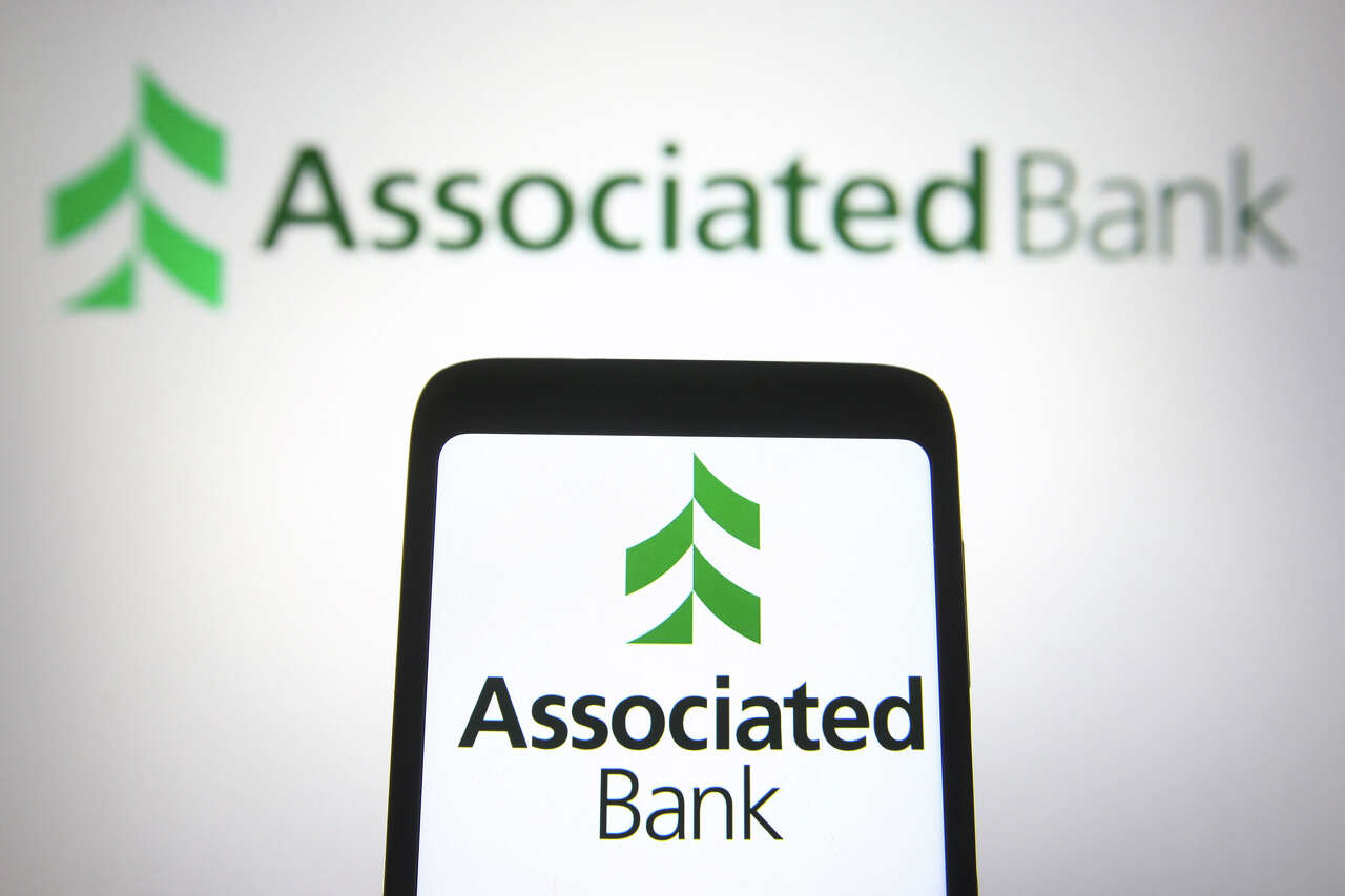 Associated Bank to close Alton branch location in April