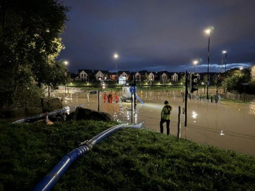 Storm Chandra: Pumps sent to Catcliffe, Rotherham, in amber flood alert