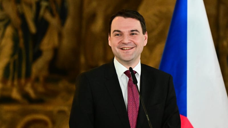 Macinka se omlouvat nehodlá: Pavla chce odstřihnout od jednání se šéfem ...