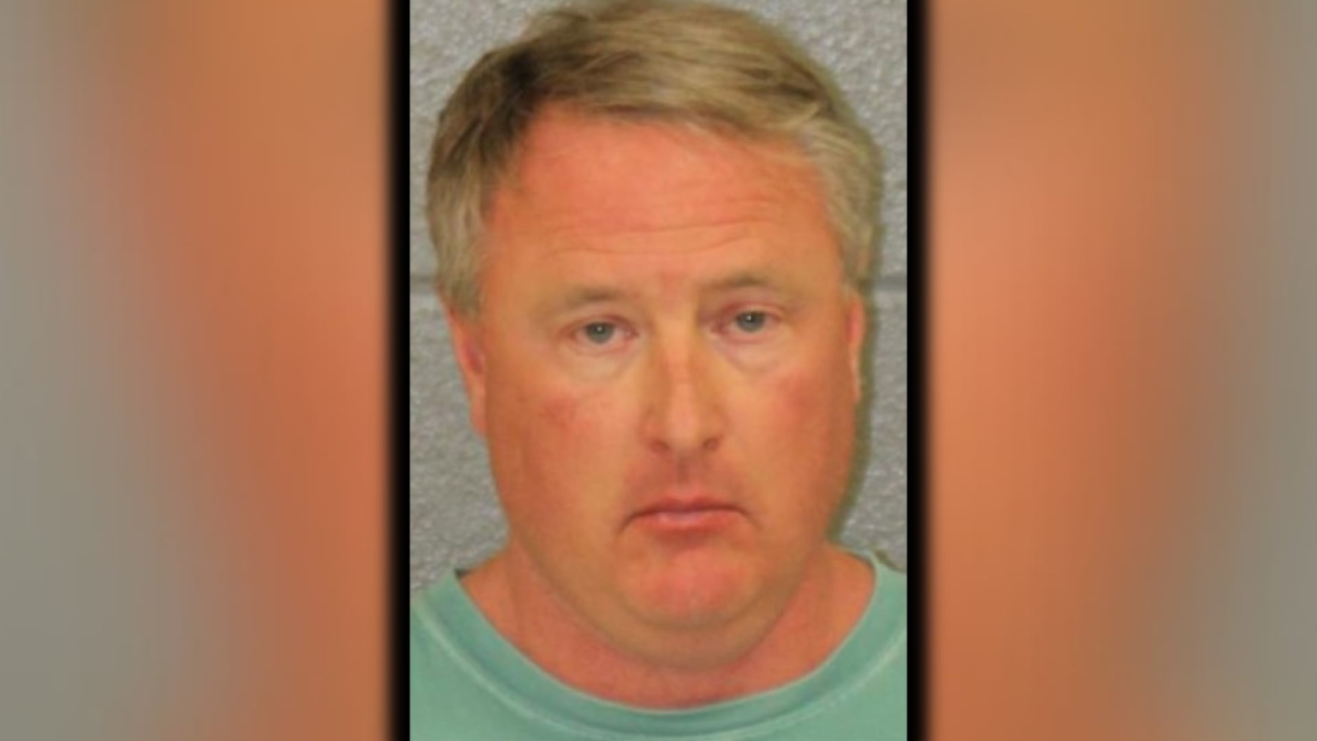 Firefighter accused of setting building fire in Charlotte area arrested