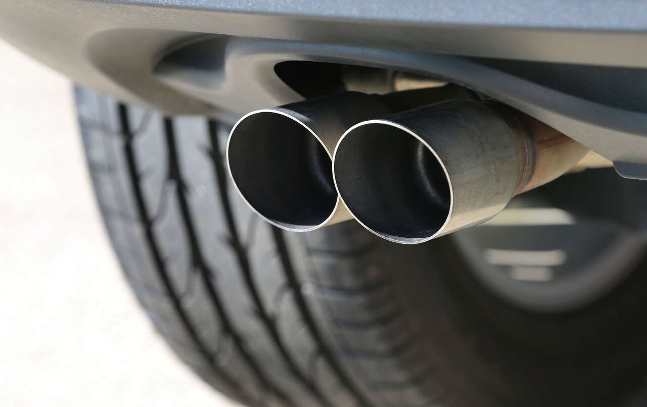 Can you get a $500 ticket for warming up your car in Texas?