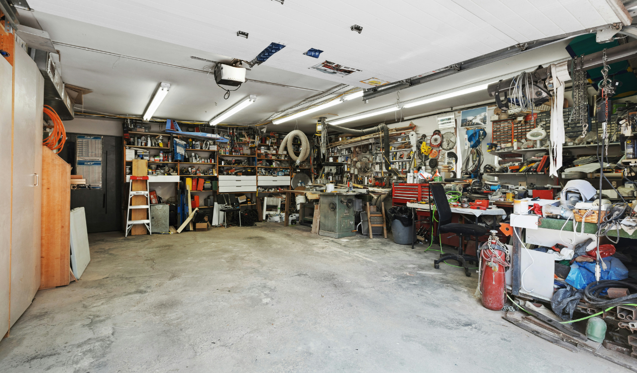The 4 junk items in your garage that professional flippers always look for