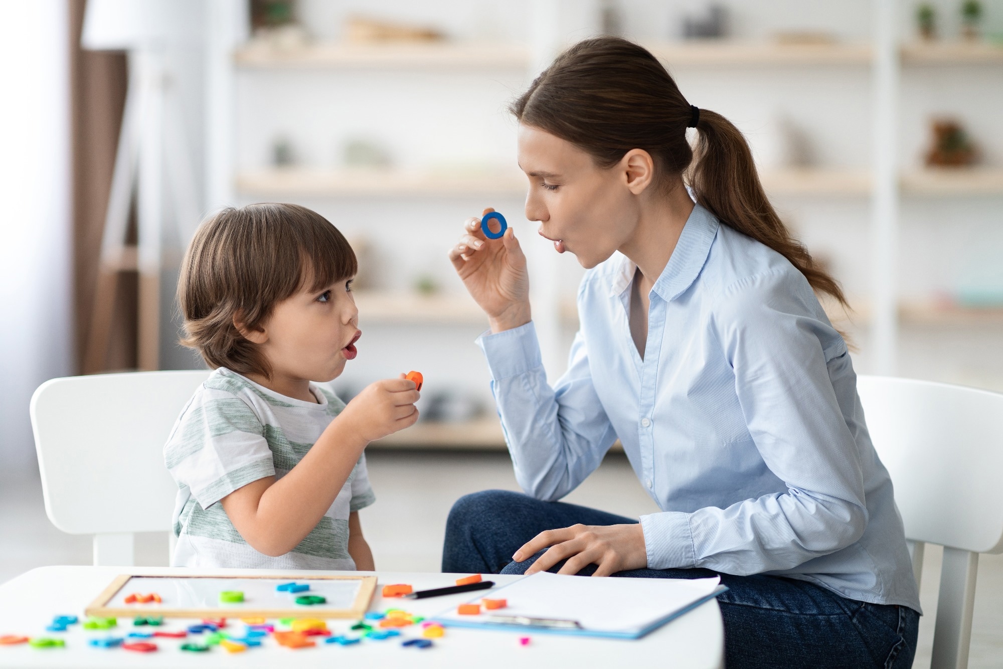 Not all children with autism benefit from early language therapy