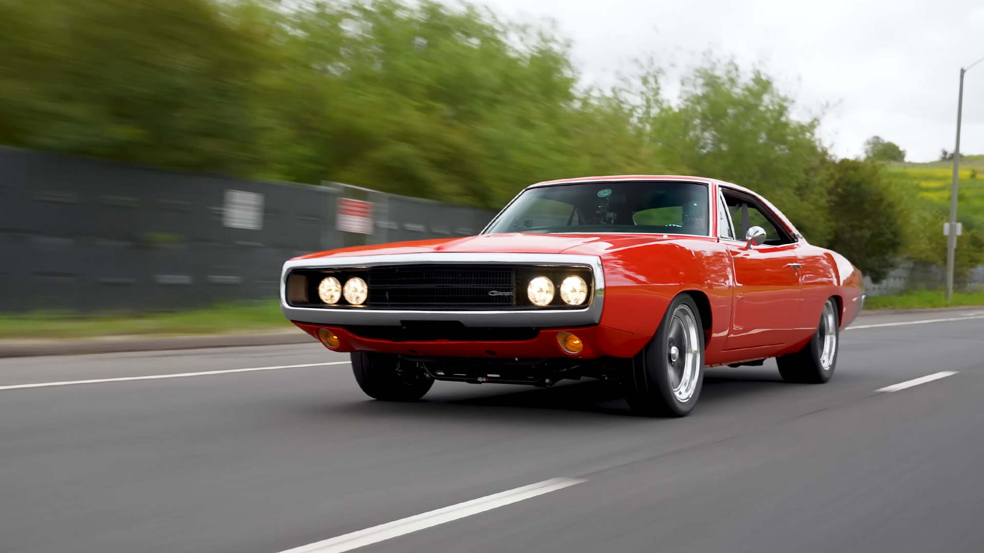 Custom 1970 Dodge Charger with modern Hemi power