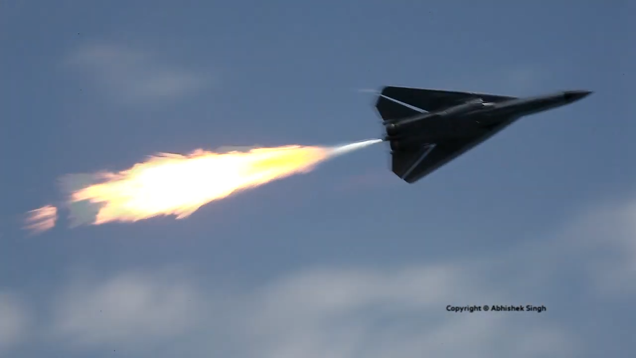 This jet literally threw fire