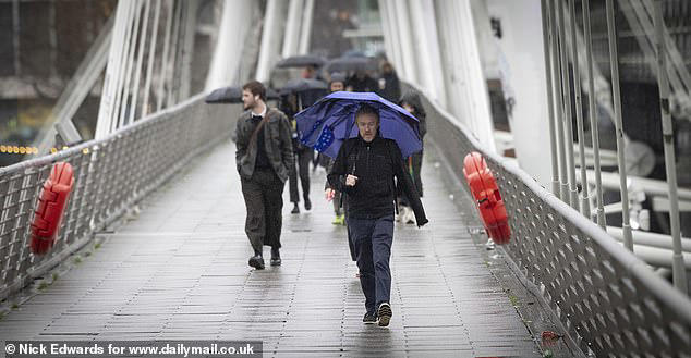 Storm Chandra batters Britain: Widespread flooding as dozens are ...