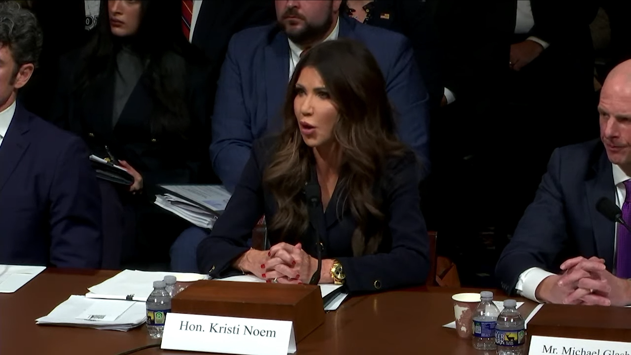 'Let's talk about the law': Kristi Noem cowers in her seat as ...