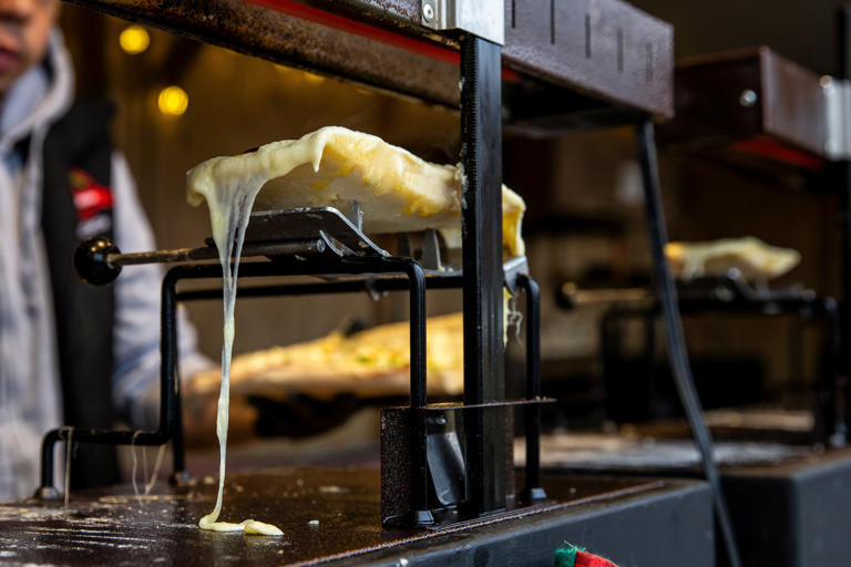 Grand Rapids Christkindl Markt drew 247,000 visitors, $4M in vendor ...