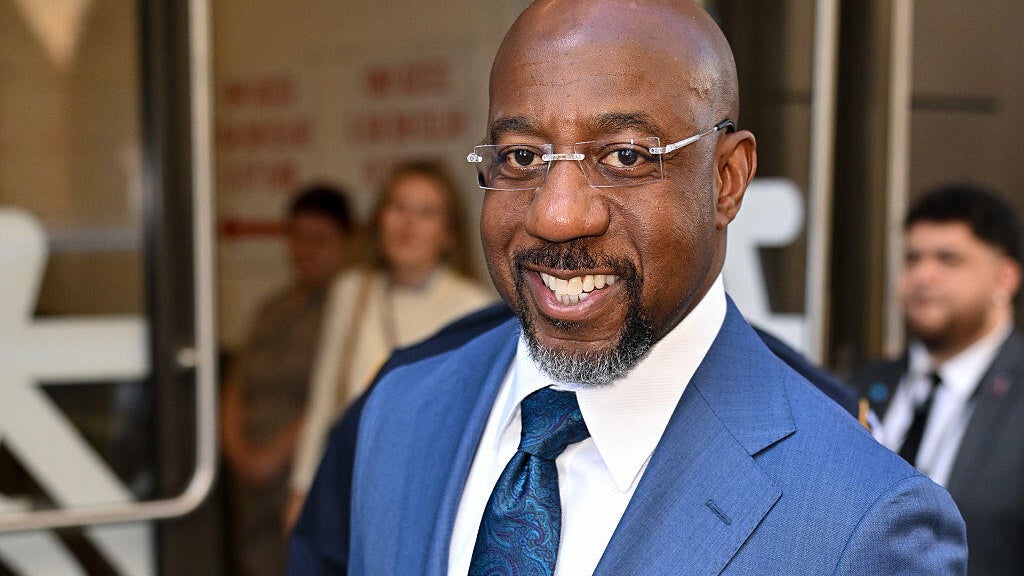 Georgia Sen. Warnock to visit Alex Pretti memorial, meet with faith ...