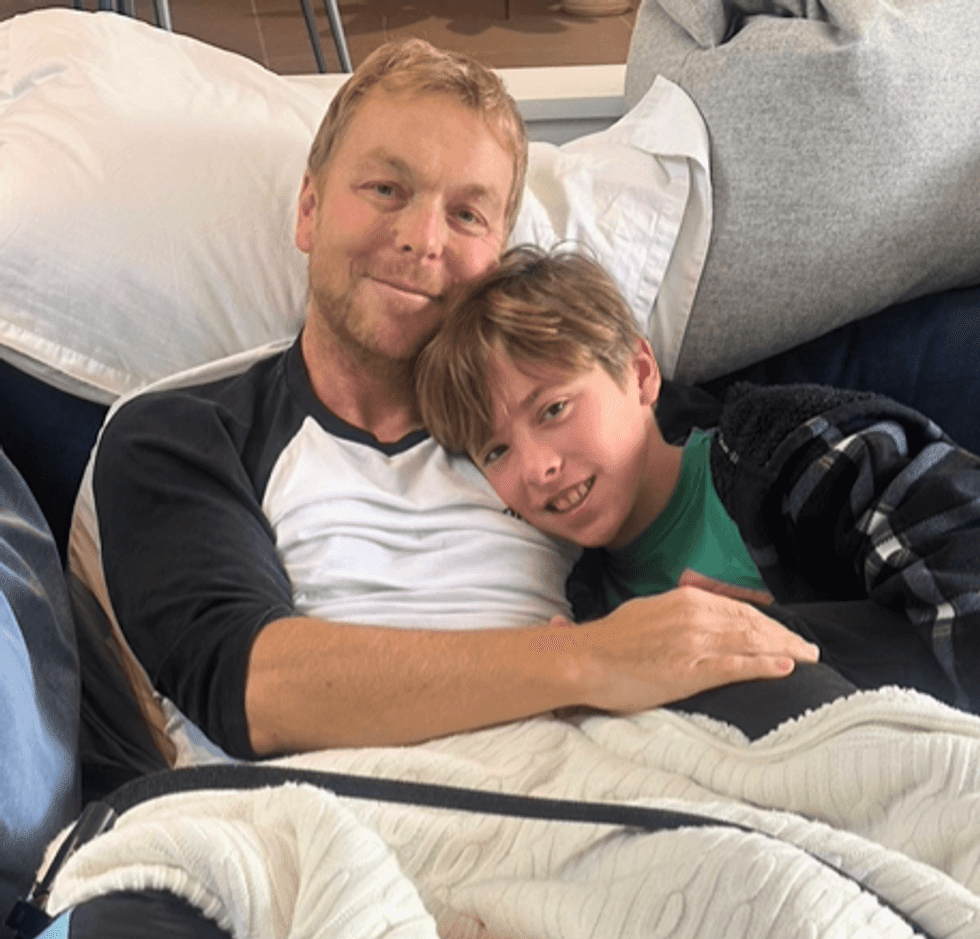 Team GB Olympic legend Sir Chris Hoy returns to cycling after suffering ...