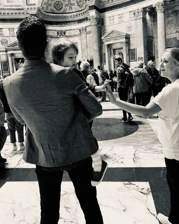 Lawyer, 44, found dead on Delta flight after falling asleep on mom's ...