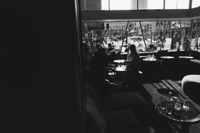 Why restaurants are now too loud for real conversation