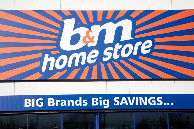 B&M's new £10 Valentine's Day hamper 'full of the best' sweets