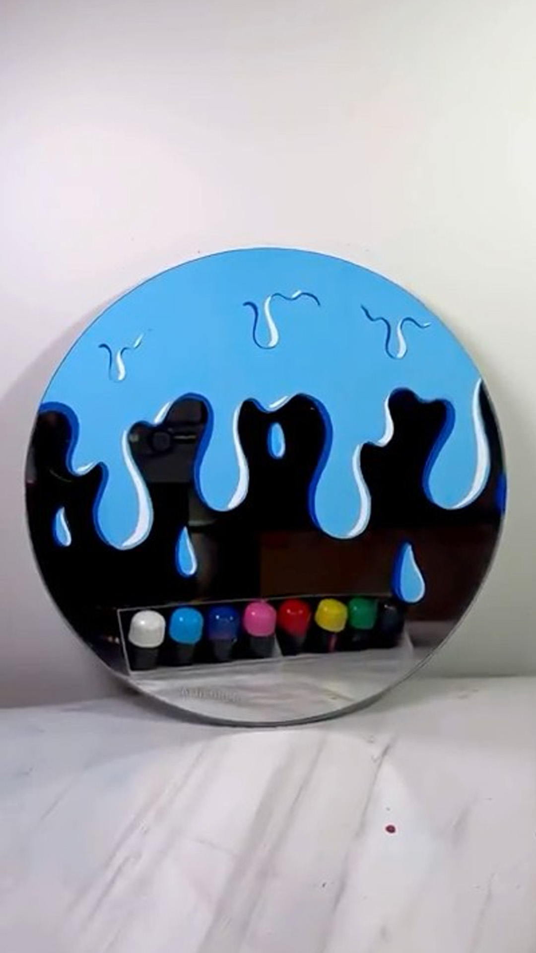 Transform a plain mirror with creative paint designs