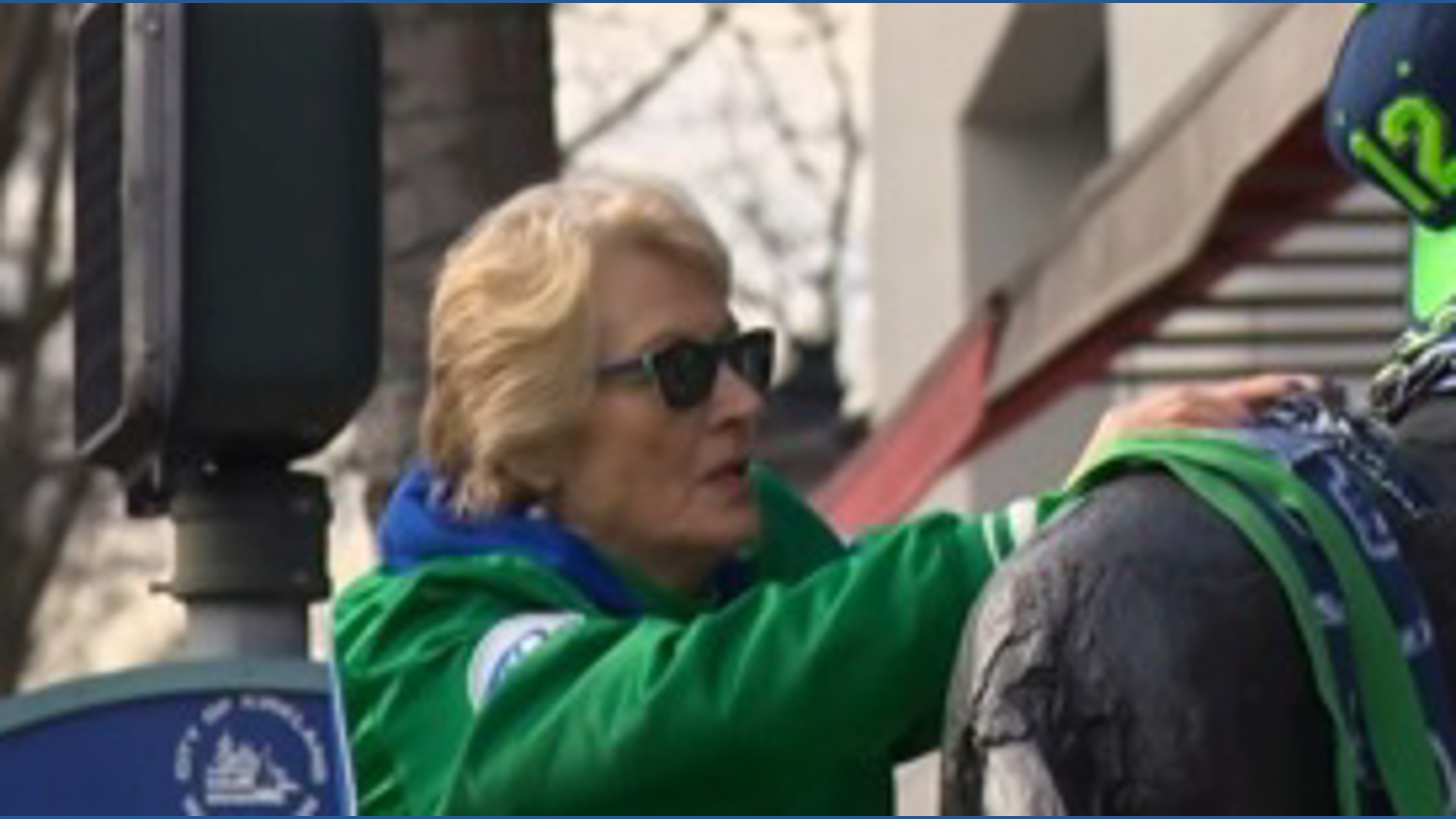 Seahawks fans seek Super Bowl tickets