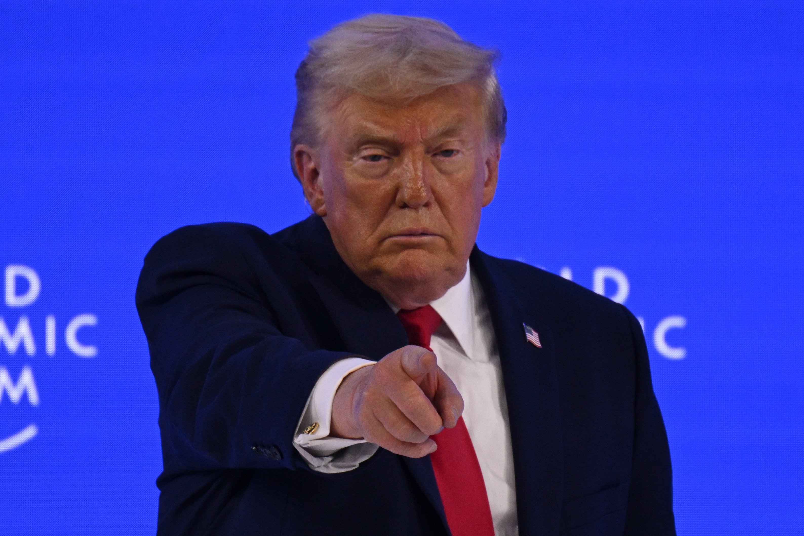 Tak naprawdę wygląda Donald Trump z bliska. Dziennikarz opisał szczegóły