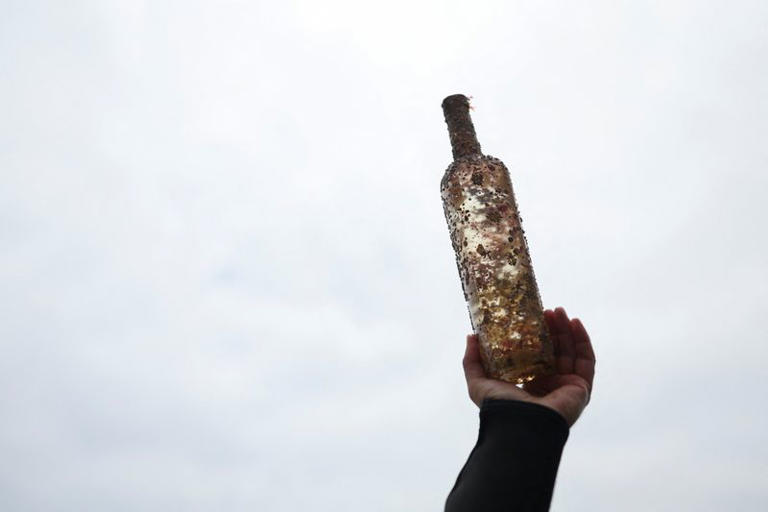 Under the sea: Chilean company ages wines in underwater cellars