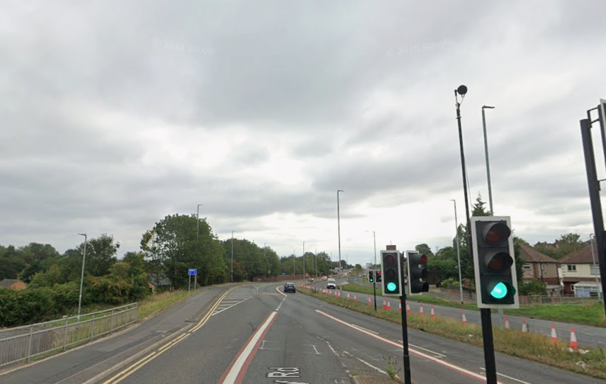 Two arrested after police chase ends in multi-vehicle crash in Leeds