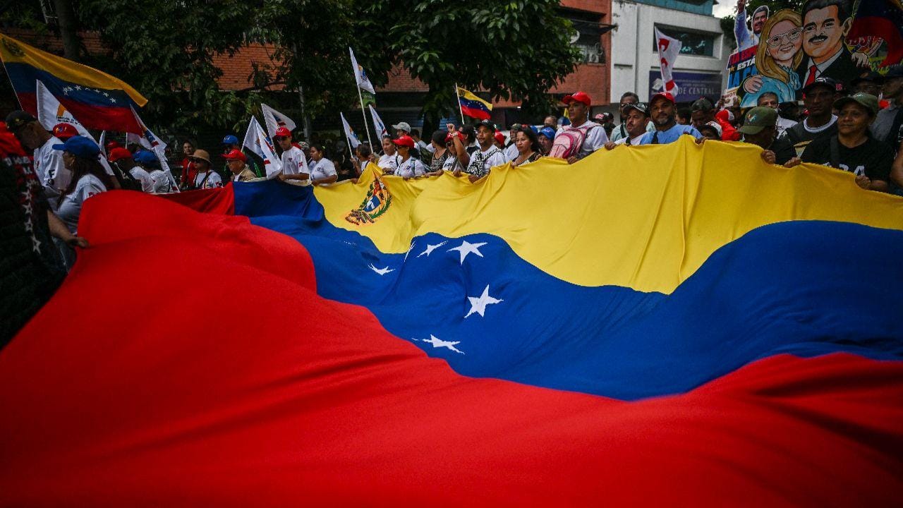 Venezuelanos pediram aos EUA transição pacífica e calendário eleitoral