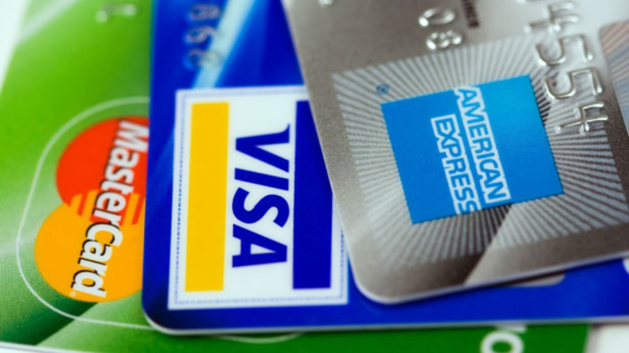 New deal lets big retailers kill rewards cards and tack on fees