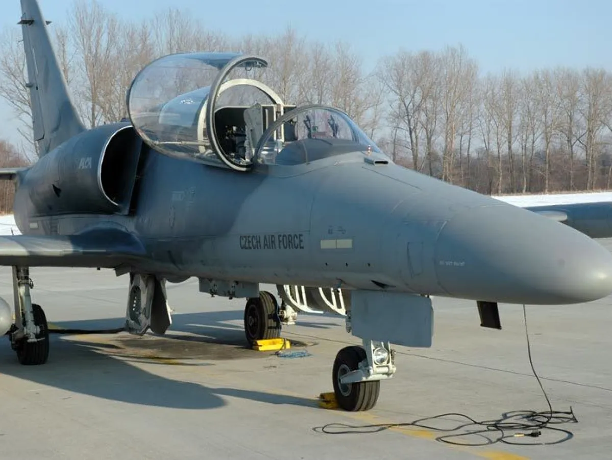 L-159 mohly být na Ukrajině, nebýt vyjádření prezidenta Pavla, uvedl v ...