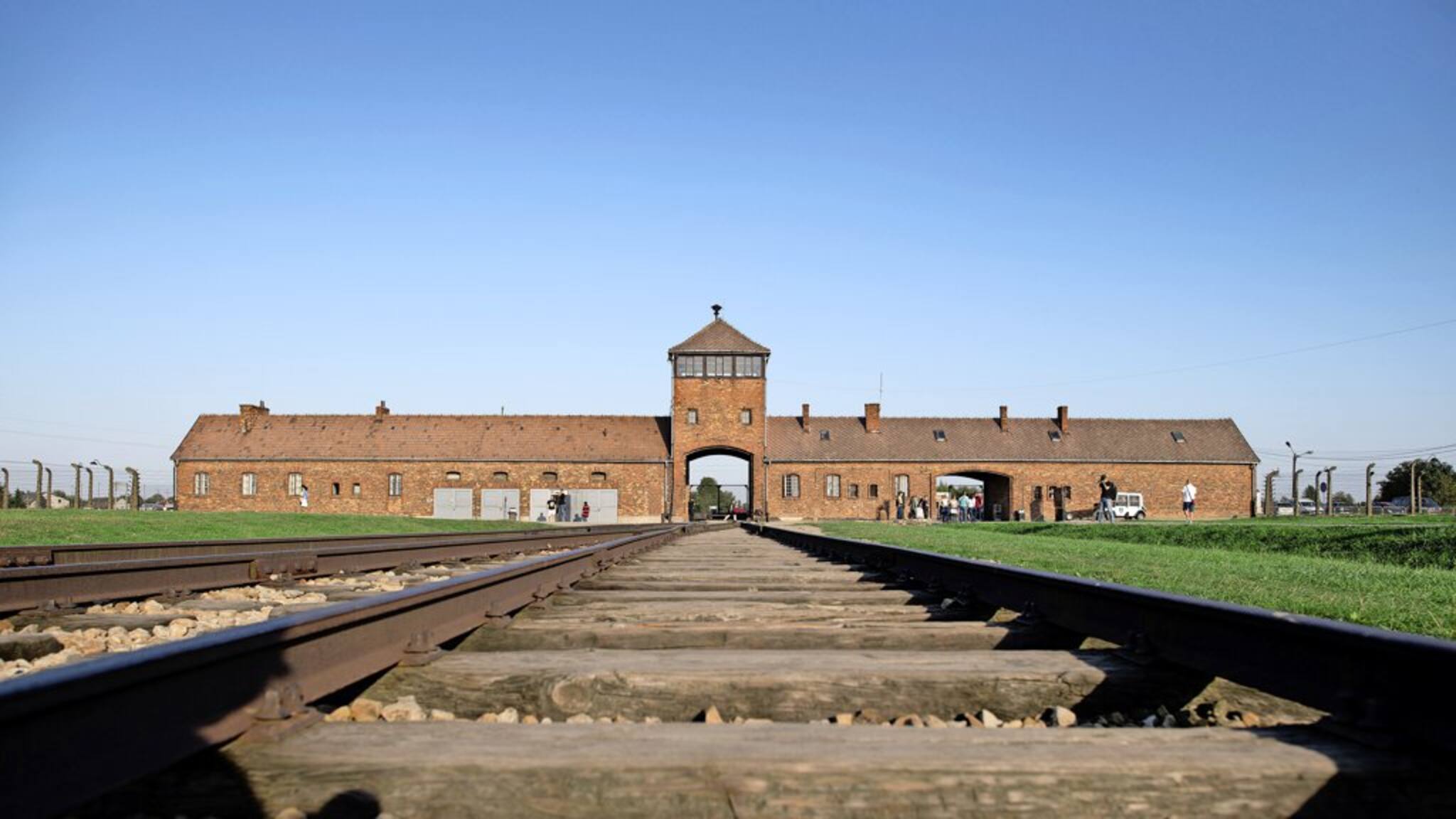 Das Gedenken an die Shoah darf auch bunt, kreativ, schrill sein