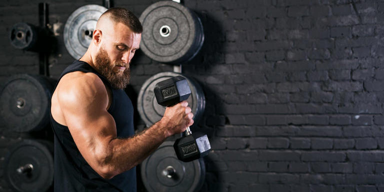 Il metodo 6-12-25 per i muscoli è sempre più popolare tra i bodybuilder ...