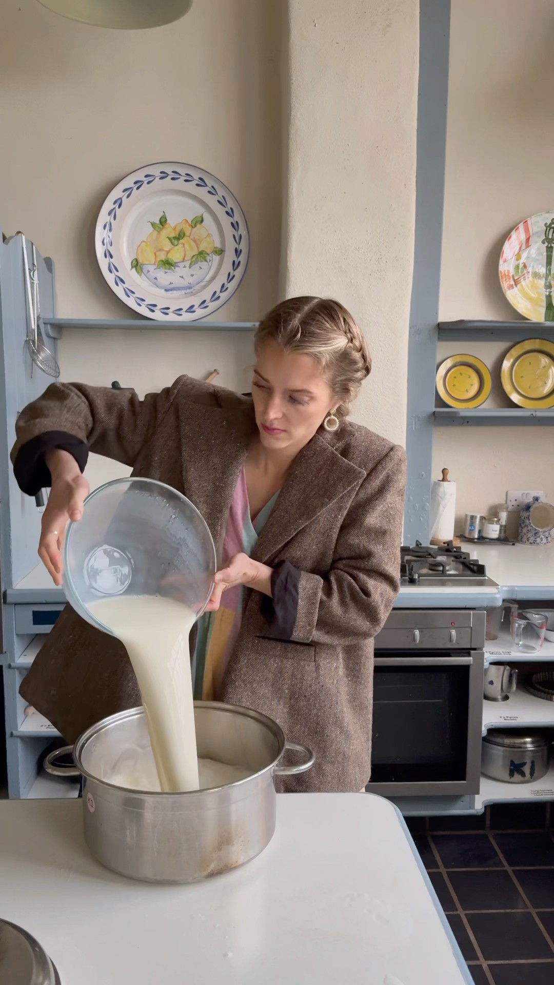 Homemade cottage cheese and crackers