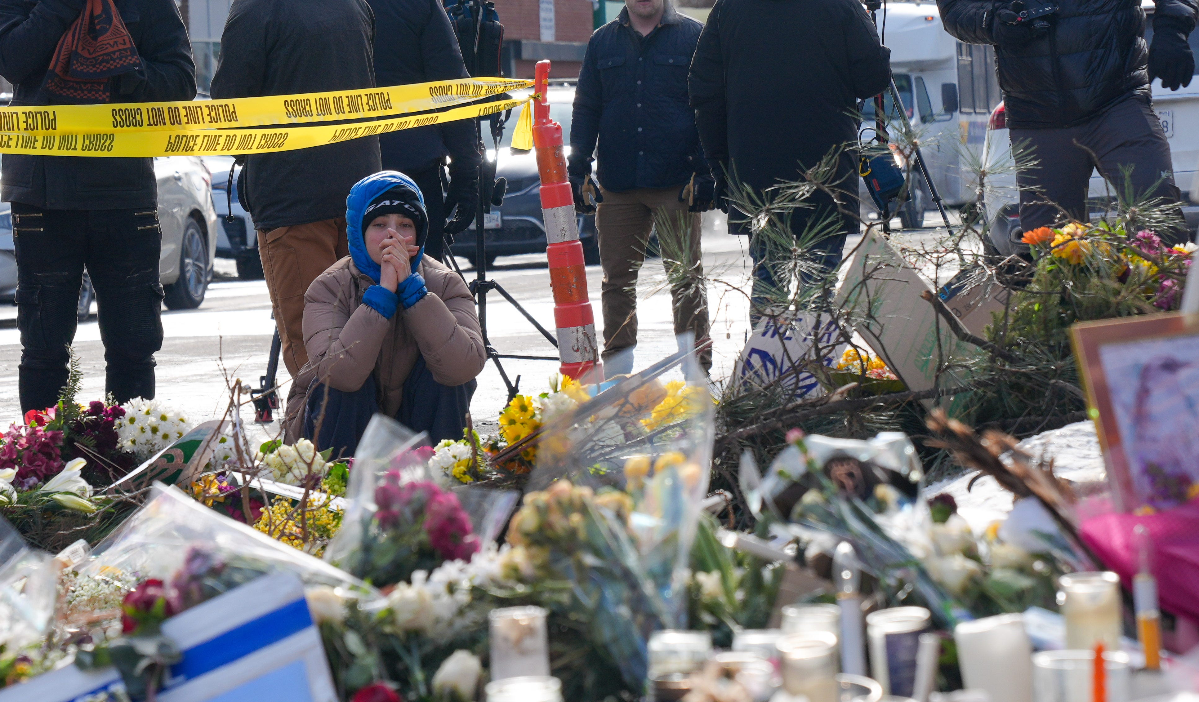 Alex Pretti's death at the hands of US border patrol enrages Americans ...