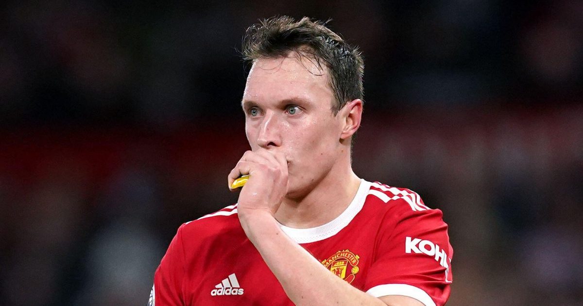Jones slams 'fragile' and 'weak' Arsenal pair as Man Utd sensed the ...