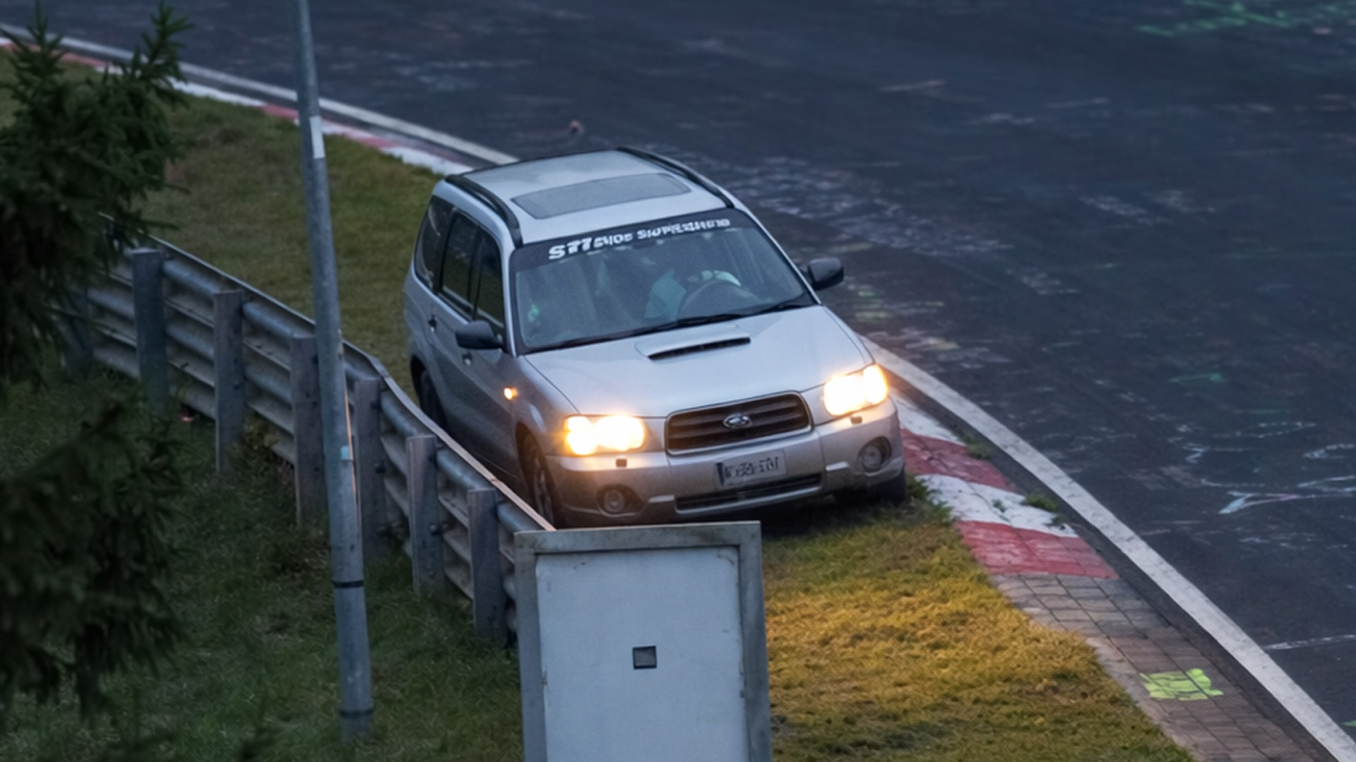 When darkness makes the Nürburgring even more dangerous