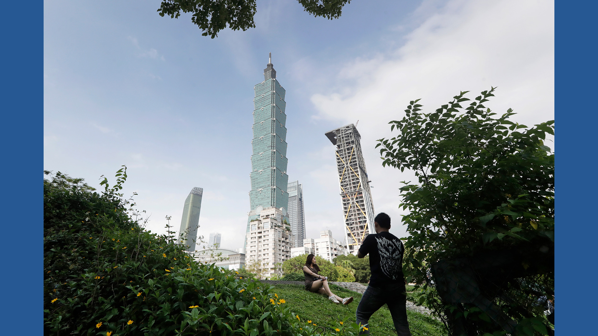 Sky's the limit? Rock climber Alex Honnold doesn't think so