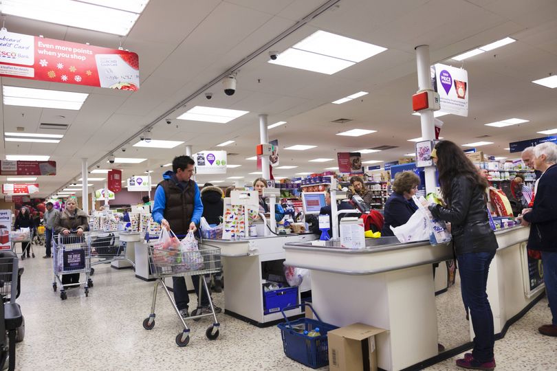 Tesco shoppers divided over checkout 'rule'