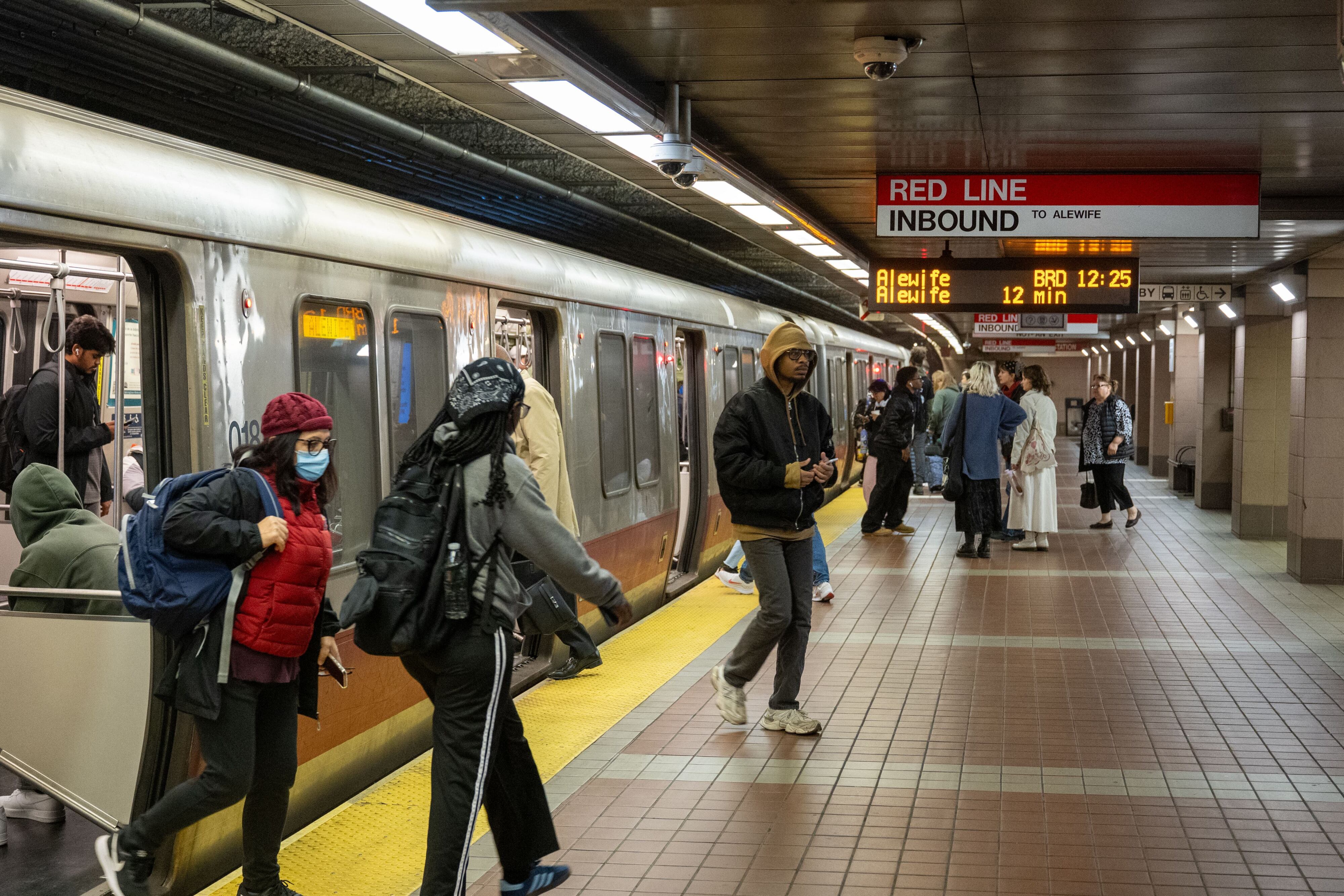 MBTA plagued by extensive delays and some canceled trains amid storm ...