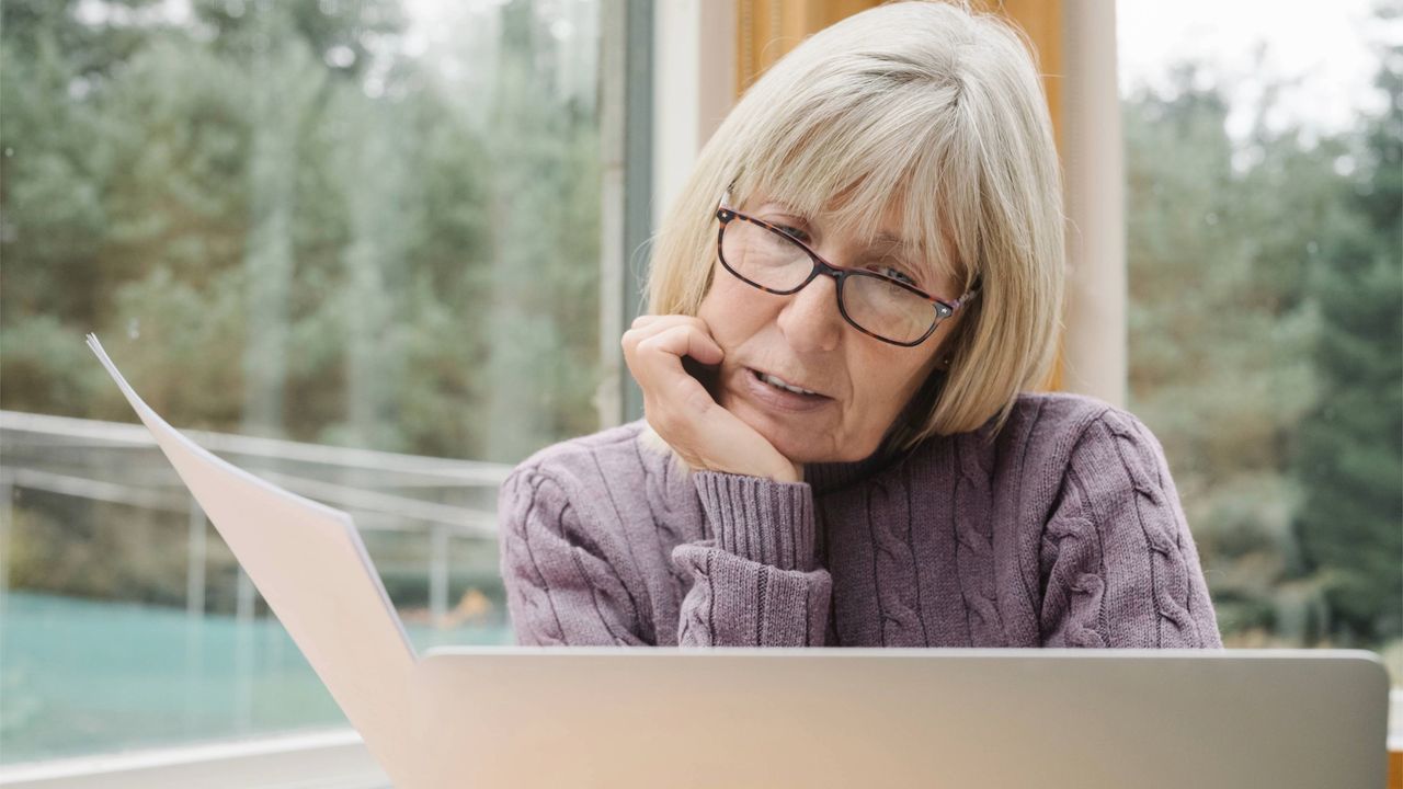 I'm a financial adviser: This is how you can minimize the damage of bad ...